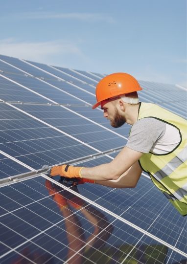 Cefem Solar - Fabricant français d'onduleurs photovoltaïques triphasés